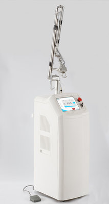 Powerful Co2 Fractional Laser Machine Adjustable Laser Output With Rf Tube