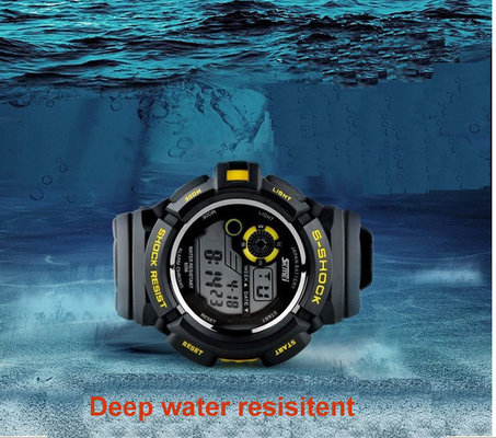 Leisure LCD EL Backlight Watch With Alarm 50m Water Resistant For Men