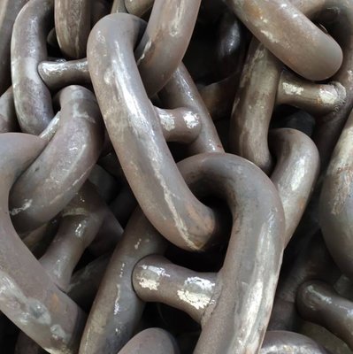 IACS studlink studless anchor chain in stocks