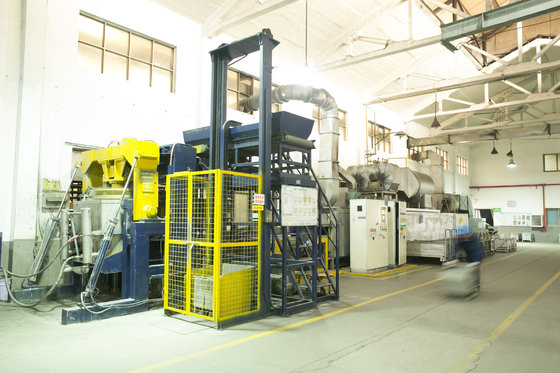 Full Automatic Dacromet Metal Coating Line  Suit Fastener M4-M20mm Maximum production is3300 kg/h