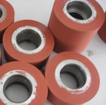 Custom 40 shore a hardness laminating rubber silicone roller